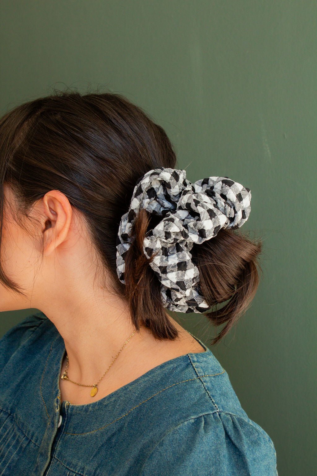 Gothic Gingham Jumbo Scrunchie – ANDI