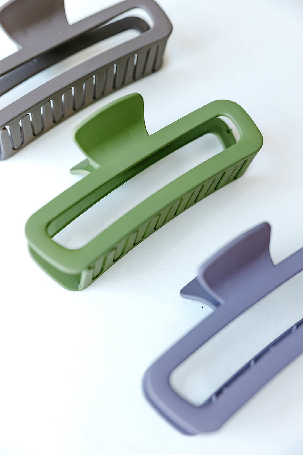 Must Have Claw Clip – ANDI