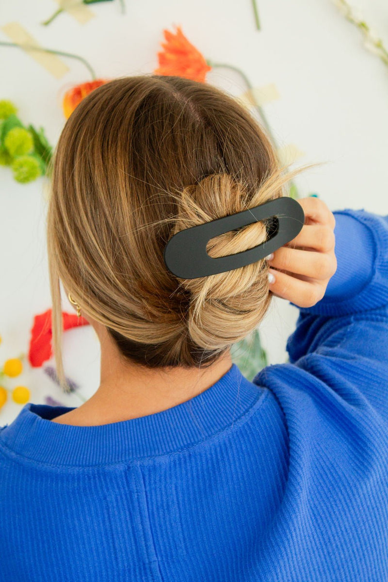 Oversized Flat Claw Clip – ANDI