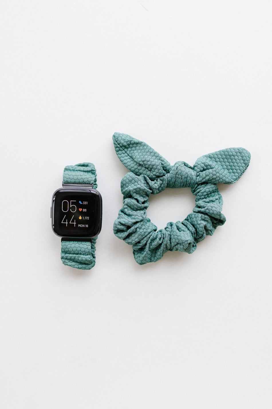 Scrunchie FitBit Watch Bands | ANDi | cute & comfortable – ANDI